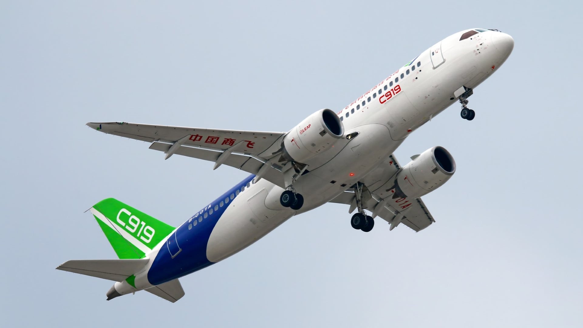 China's first home-built passenger airplane could take a big step ...