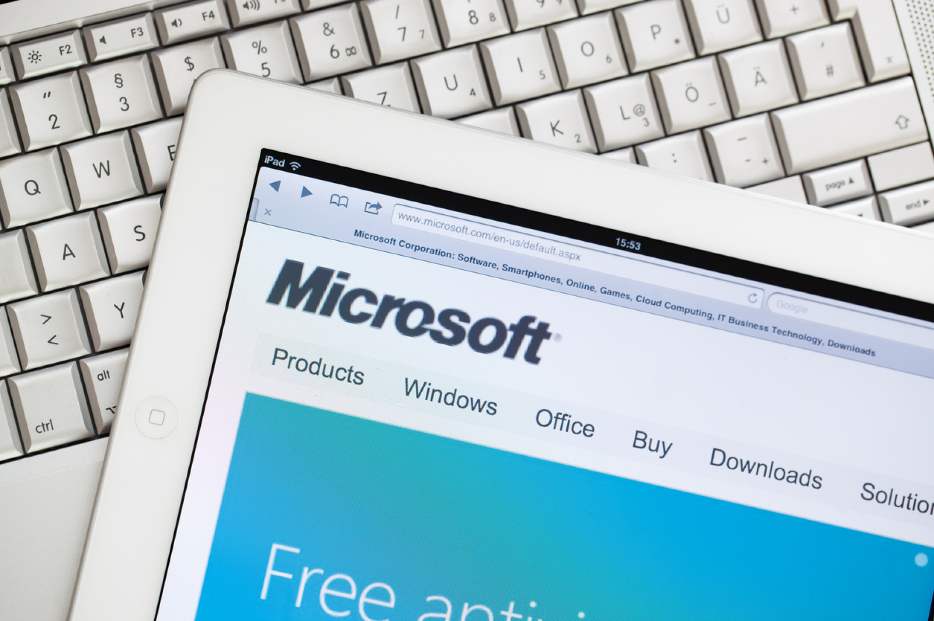 Microsoft’s newest app Designer allows users to create art with AI ...