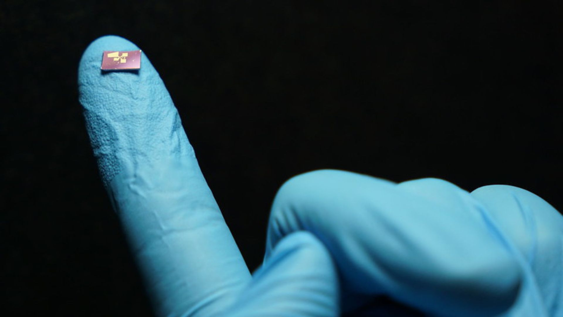 ‘Lab on a chip’: Scientists invent new and improved tool to measure light