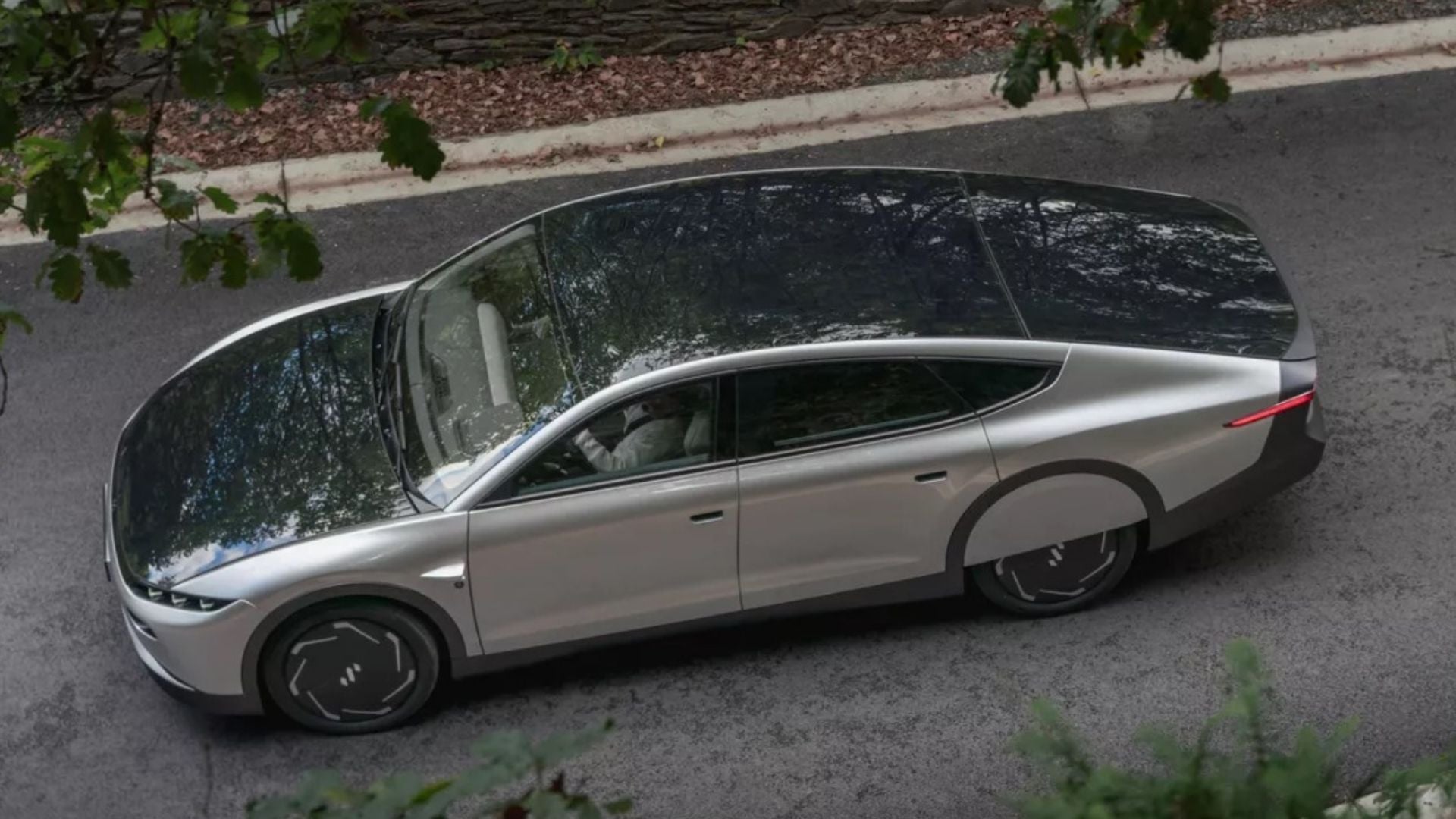 The world's first solar electric car Lightyear 0 now enters production