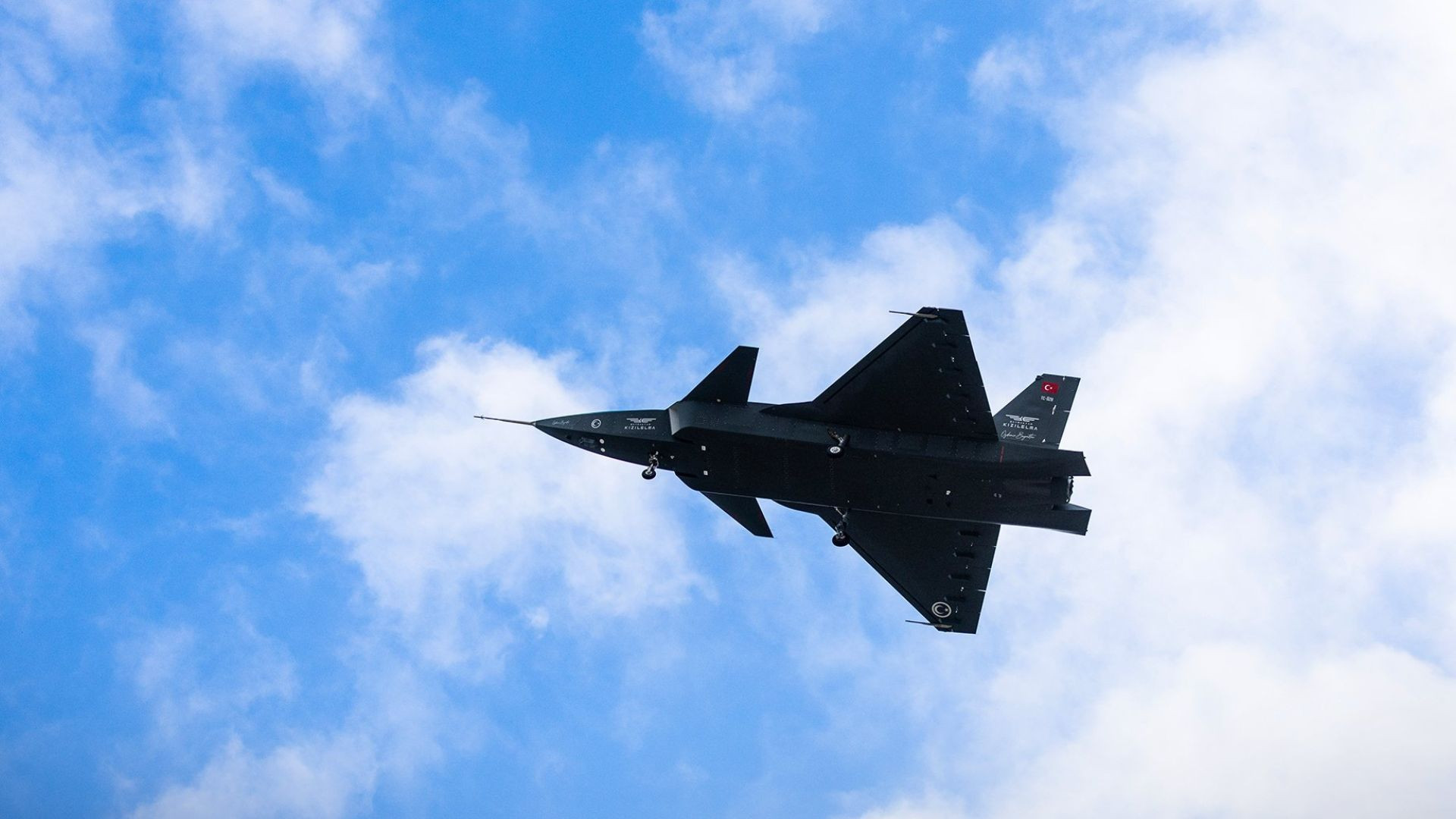 Kizilelma ‘Red Apple’: Turkey’s first supersonic jet-powered drone ...