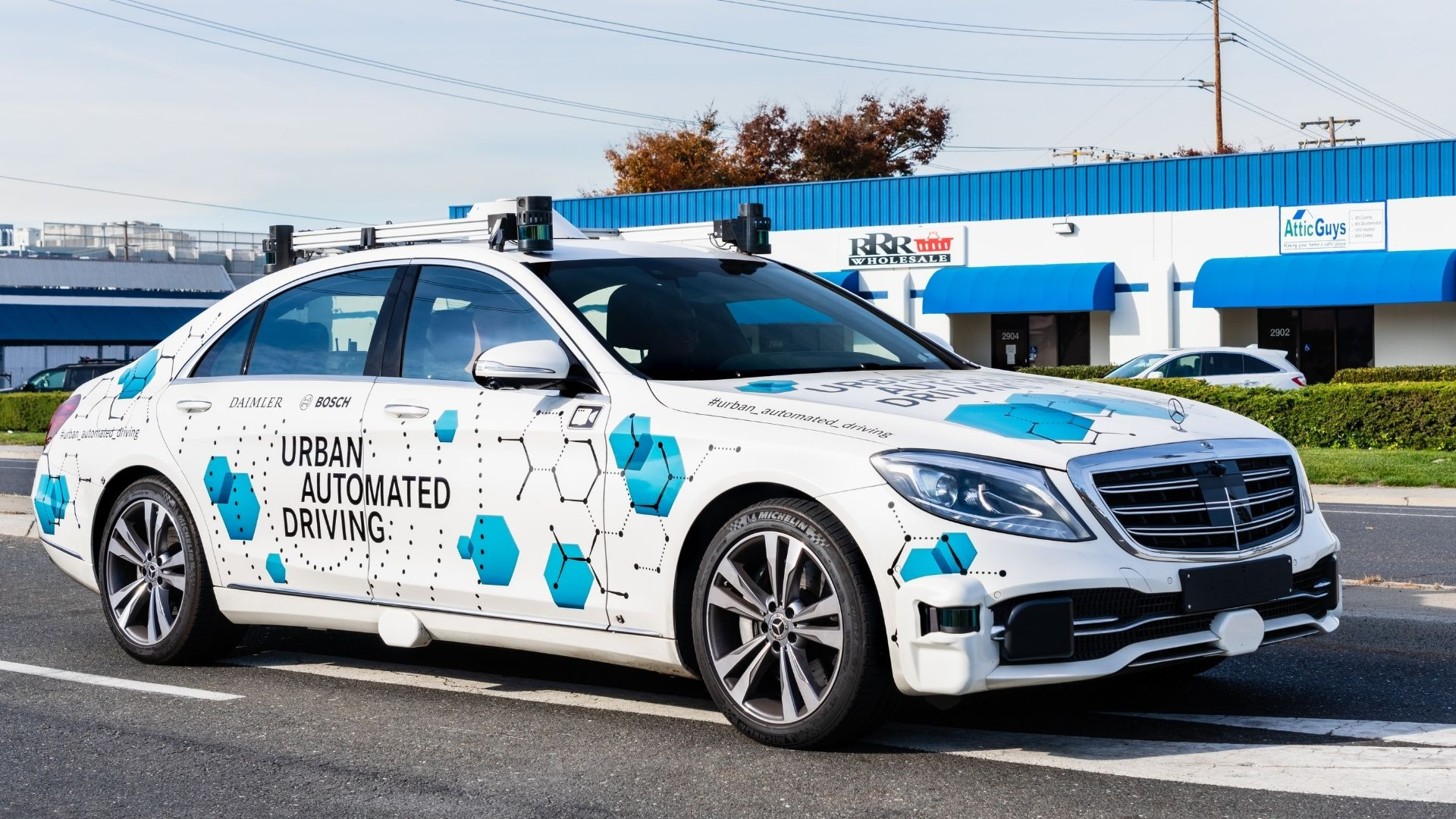 Mercedes Benz to become the first to offer Level 3 autonomous driving ...