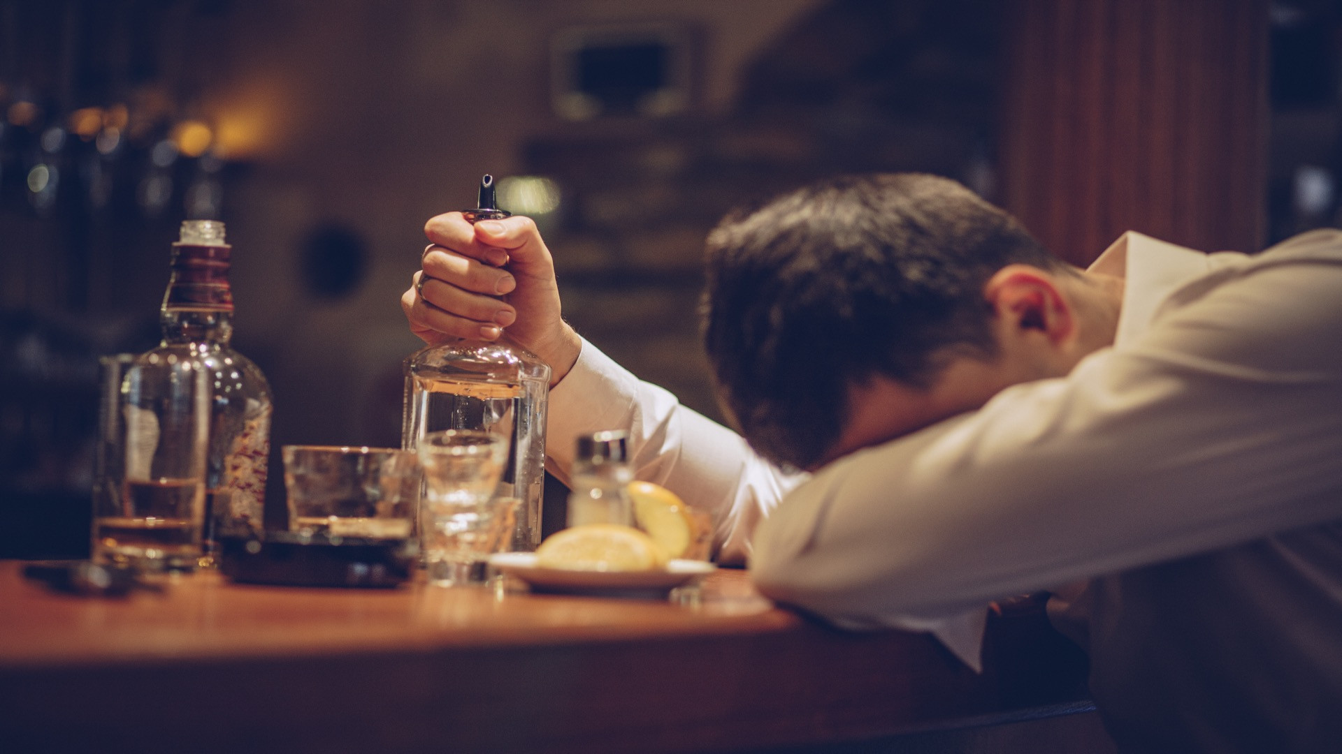 Heavy alcohol consumption turns out to increase brain inflammation