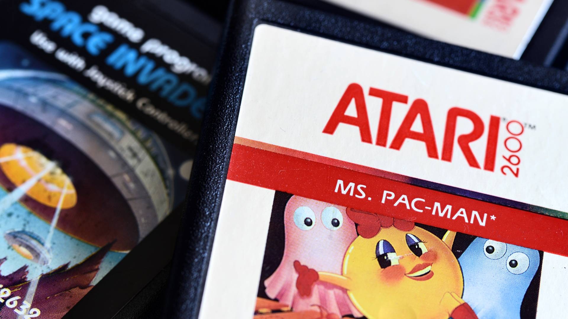 AI beats self, learns to play Atari game 6000 times faster than before