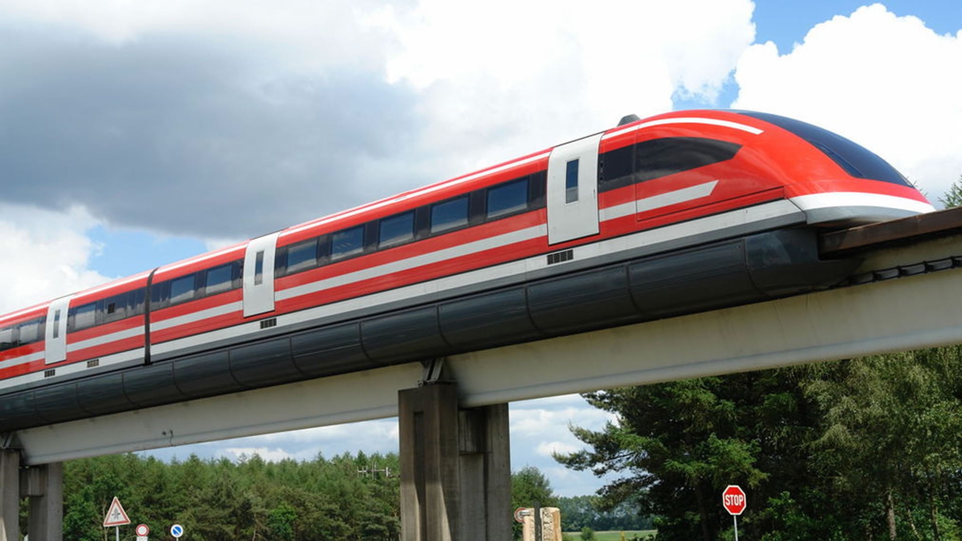 The rise and fall of Transrapid: The maglev train that could have ...