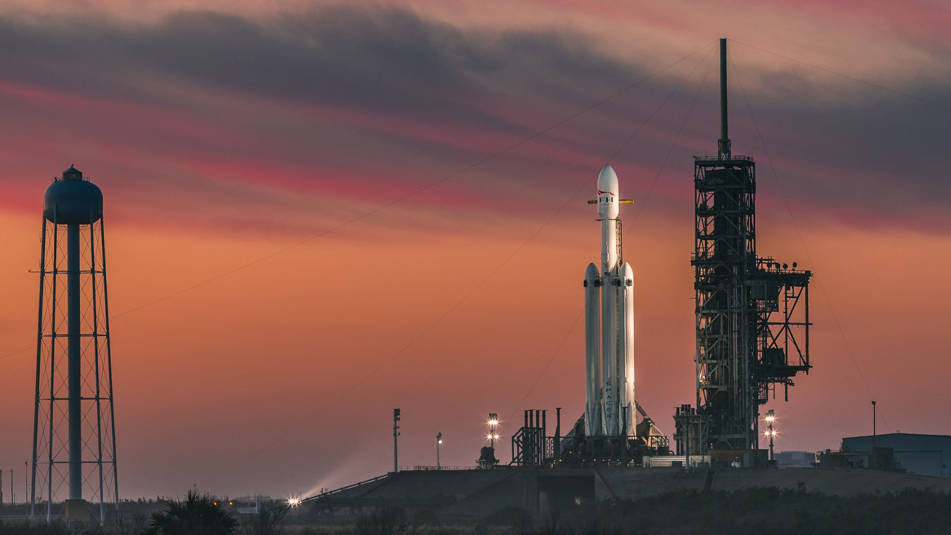 SpaceX’s space empire: A closer look at its rockets and spacecraft