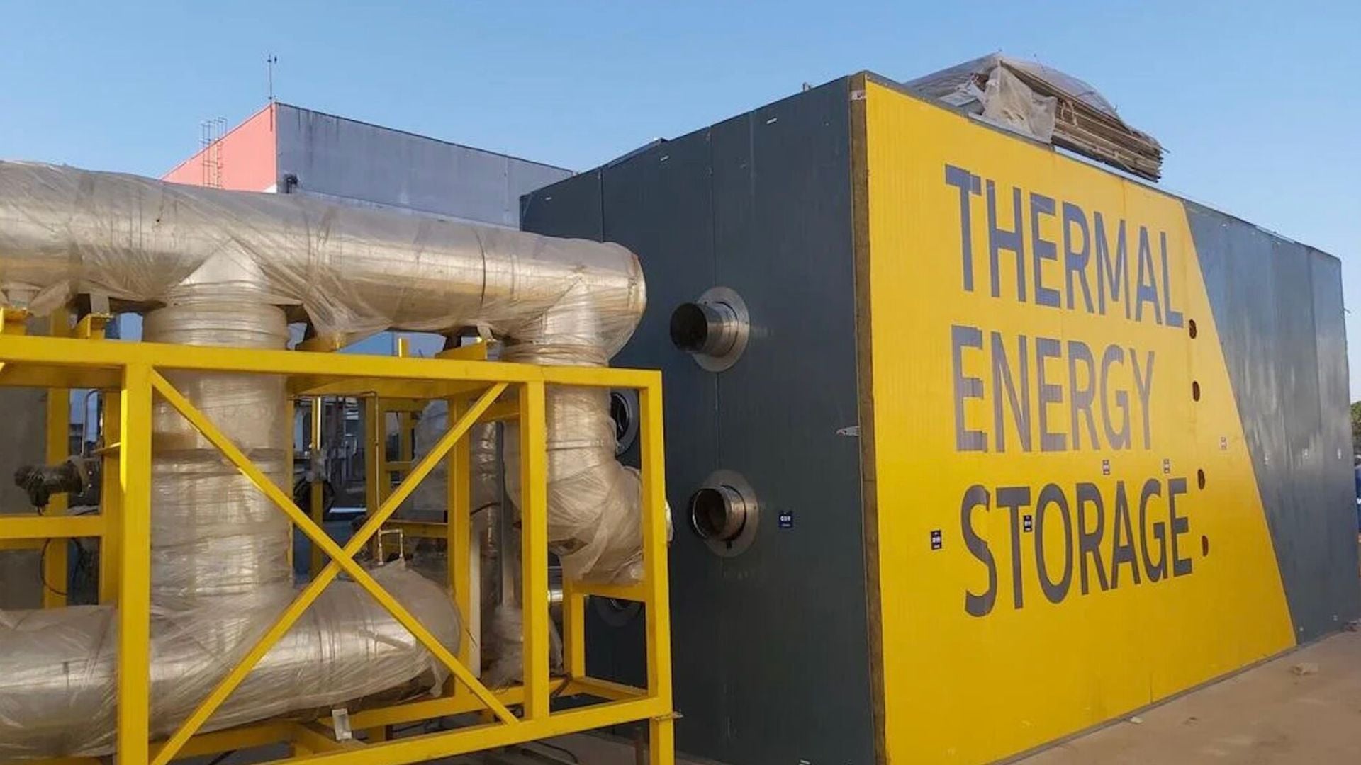 Battery using crushed rocks will make your soda more eco-friendly