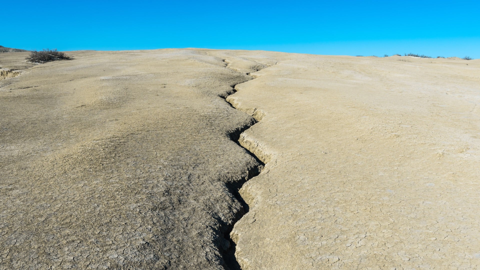 Scientists finally crack the reason behind unusual deformation in Earth ...