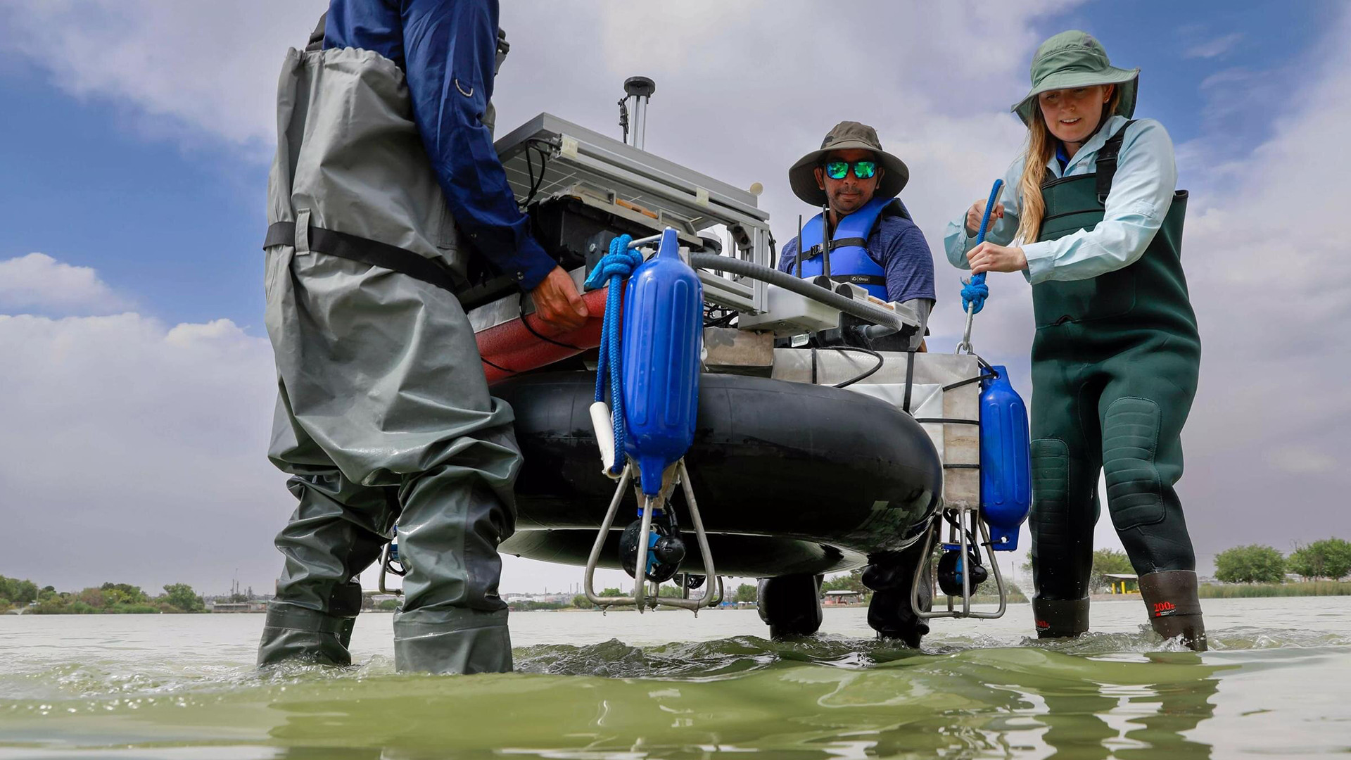 Scientists develop a fully autonomous boat to map underwater terrain