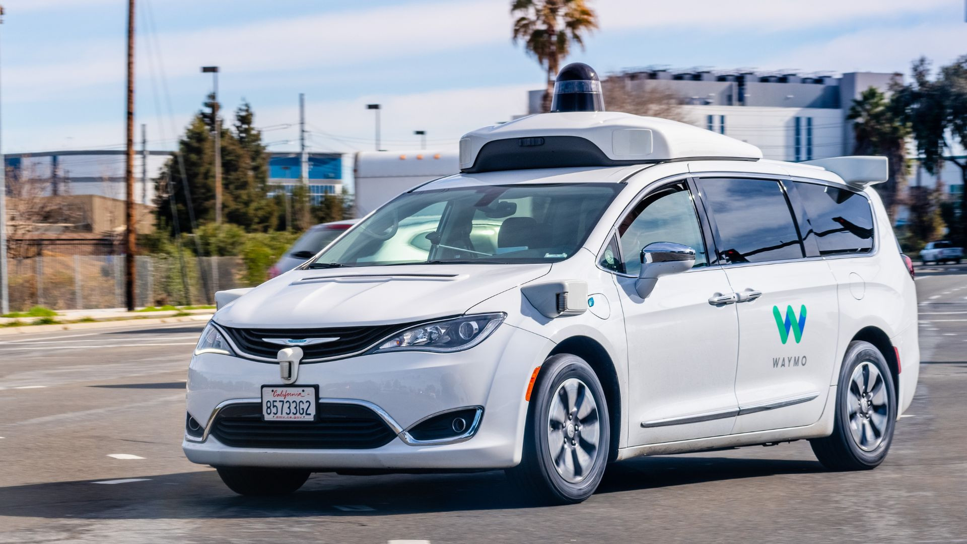 Cops in US are turning to Waymo, Cruise to source video footage and ...