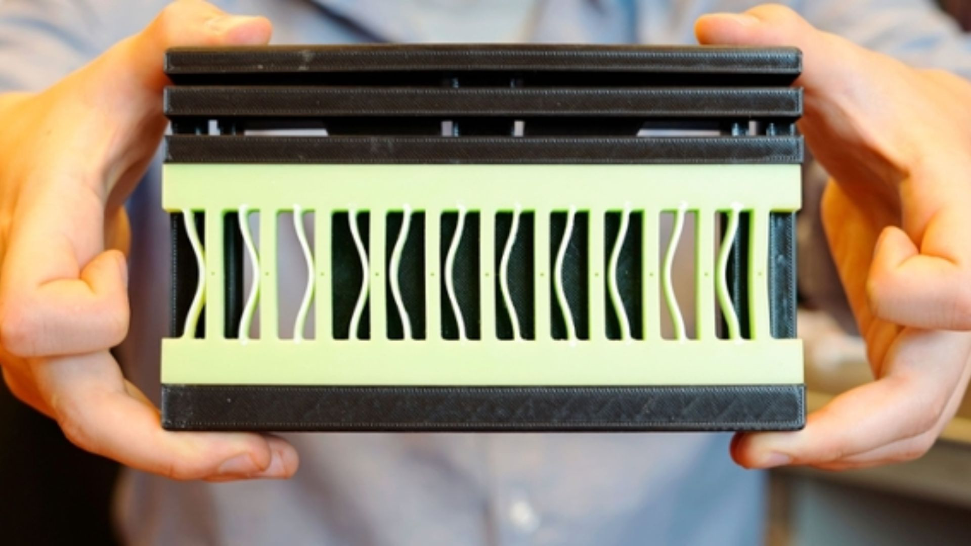 European researchers design a rubber block that can count to ten