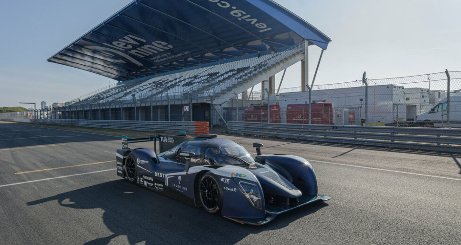 New battery-cooling technology means EV charging in under four minutes ...