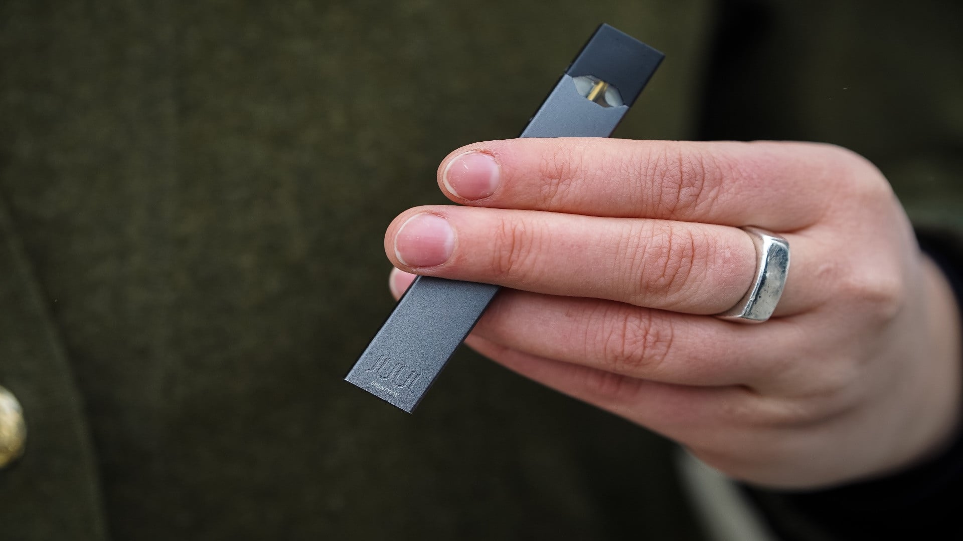 Juul's new high-tech vape can verify a user's age