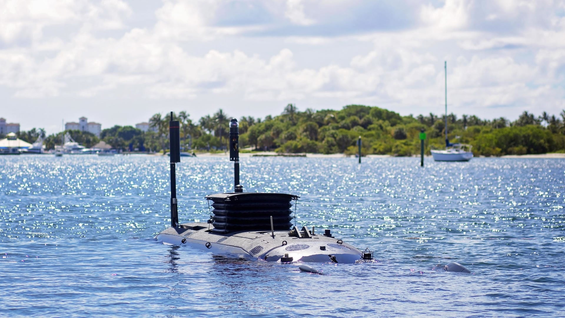 New 'dry' mini-submersible will make US Navy Seals a lot happier on ...