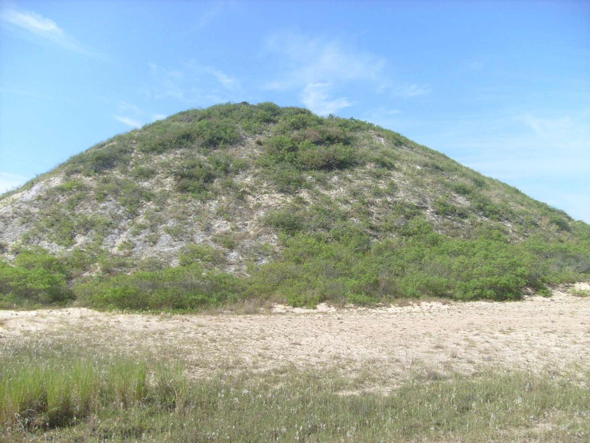 Brazil's oldest skeleton reveals why ancient builders swiftly vanished