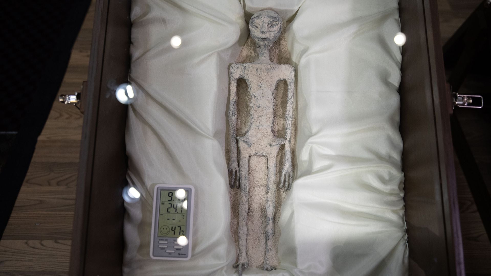 'Aliens' displayed in Mexico are from a single skeleton