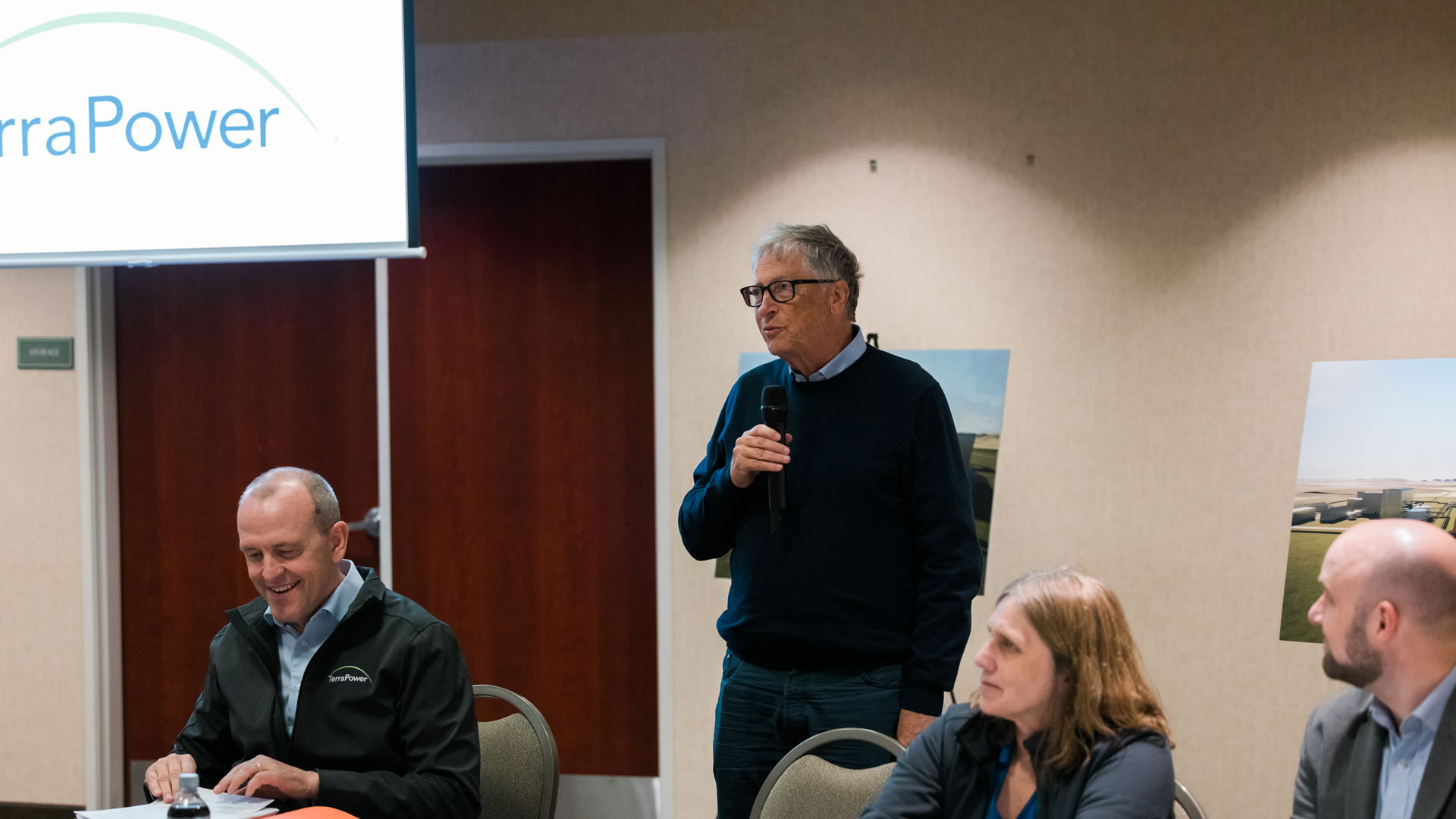 Microsoft wants small modular nuclear reactors to power AI