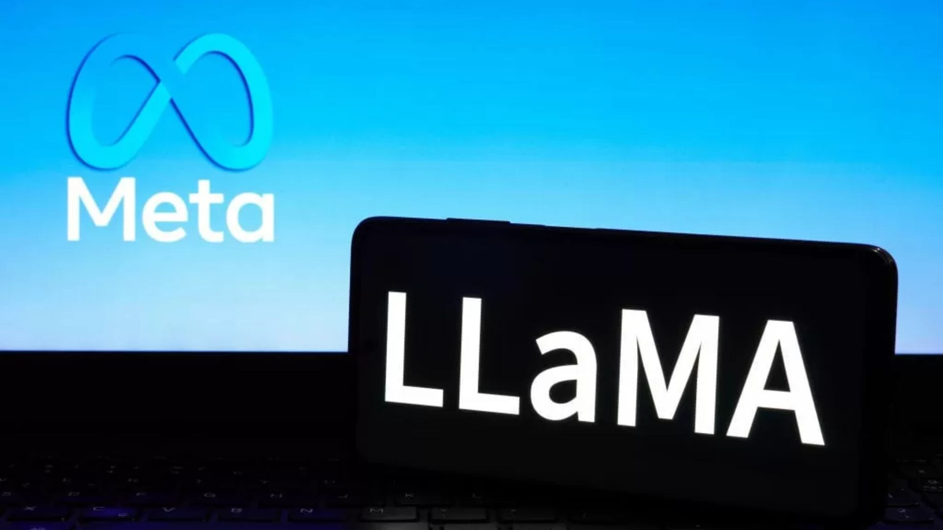Llama 2 Long outperforms other AI models in long queries