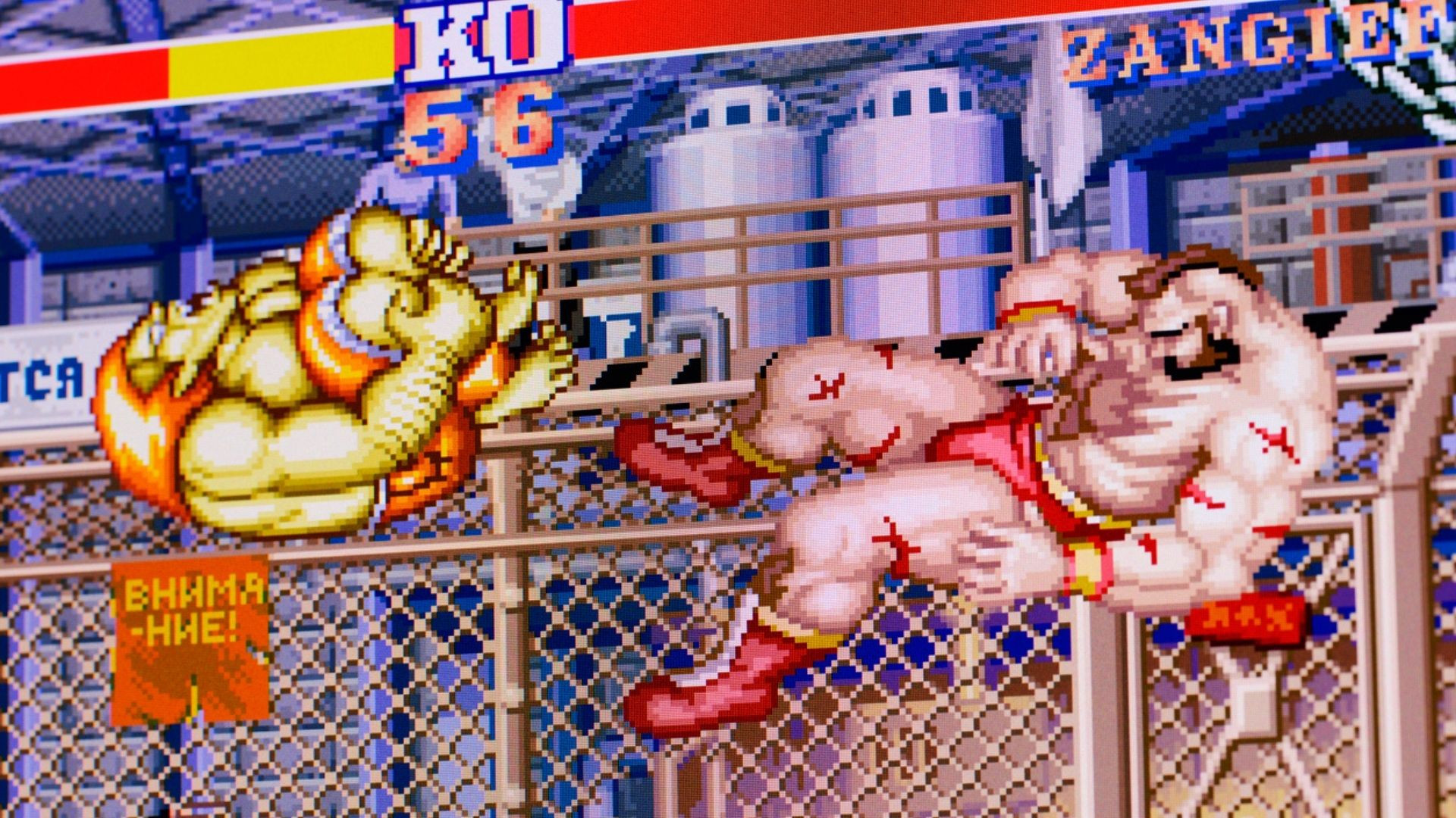 Reinforcement learning: AI beats pro Street Fighter players