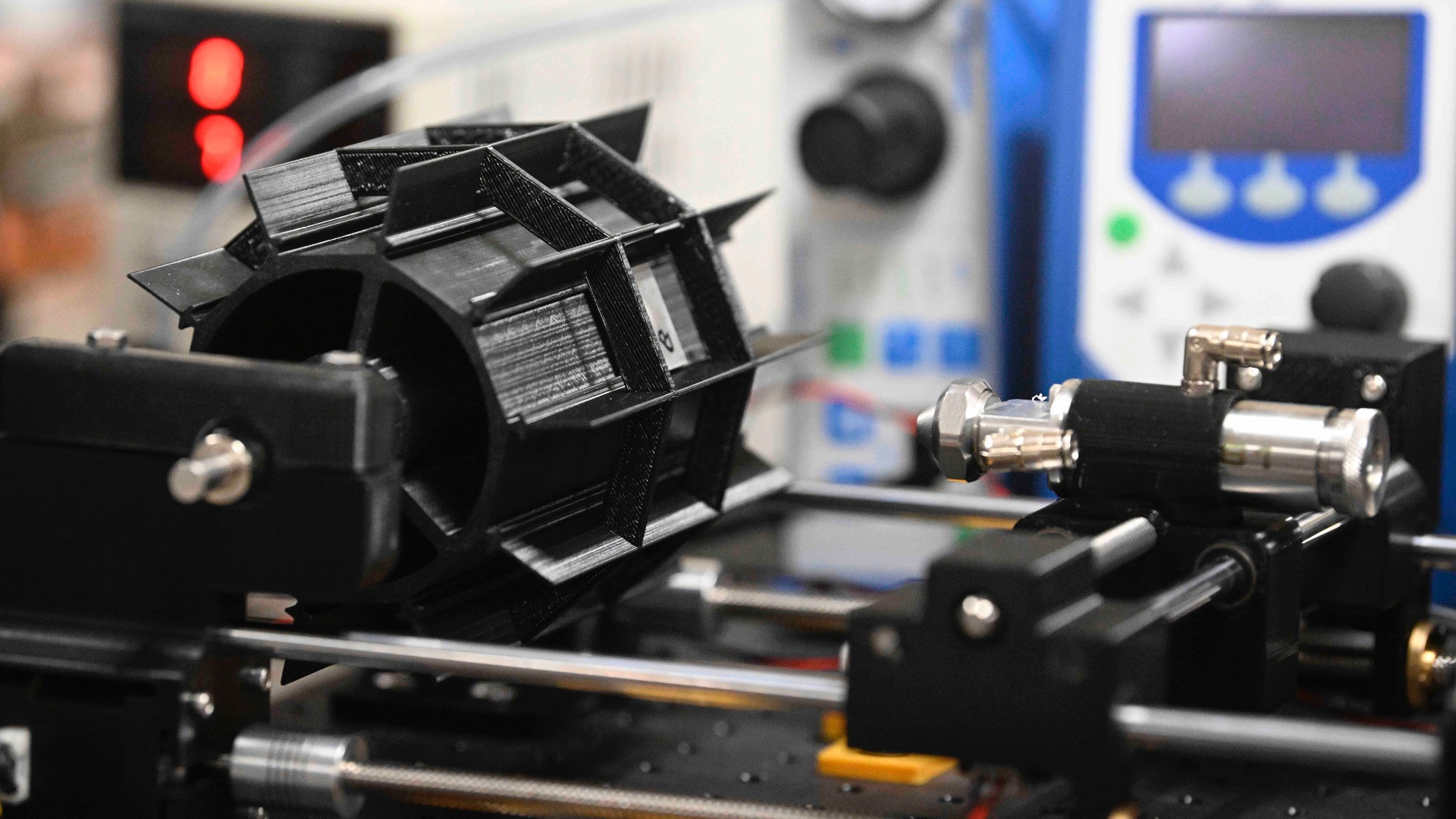 US researchers explore 3D printing in microgravity for space colonies