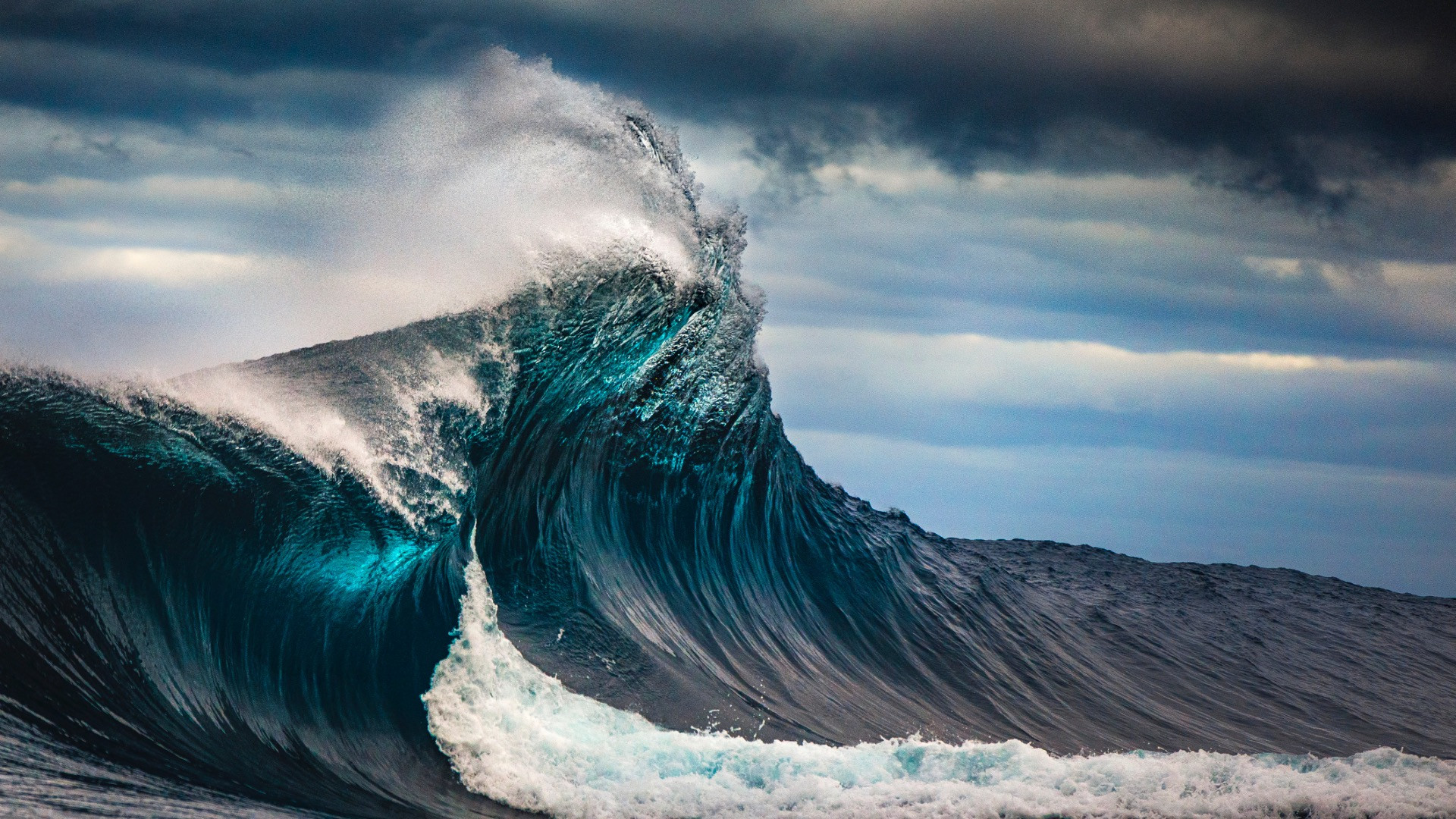 AI unlocks the formula for predicting monster waves at sea