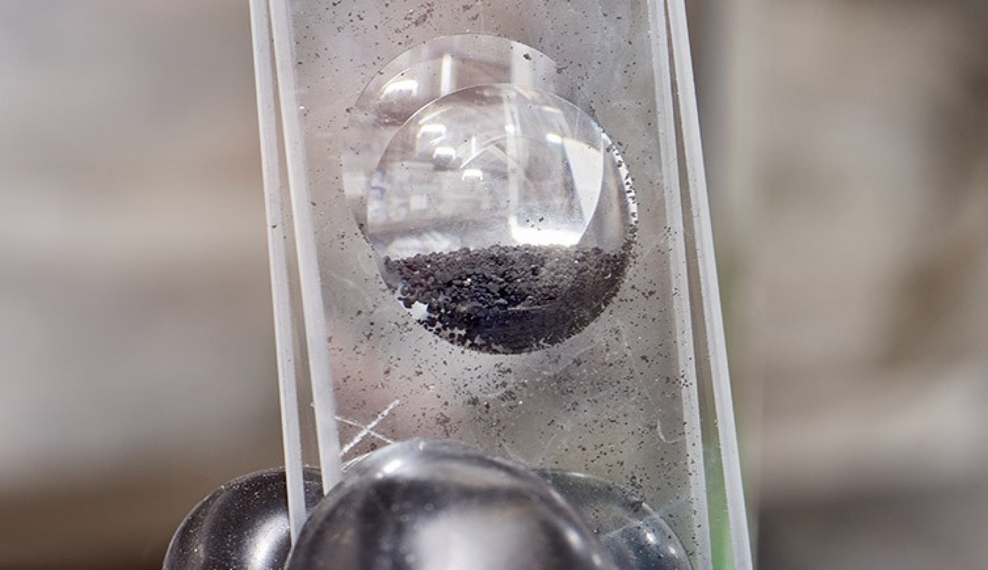 NASA sends teaspoon full of asteroid Bennu sample to UK