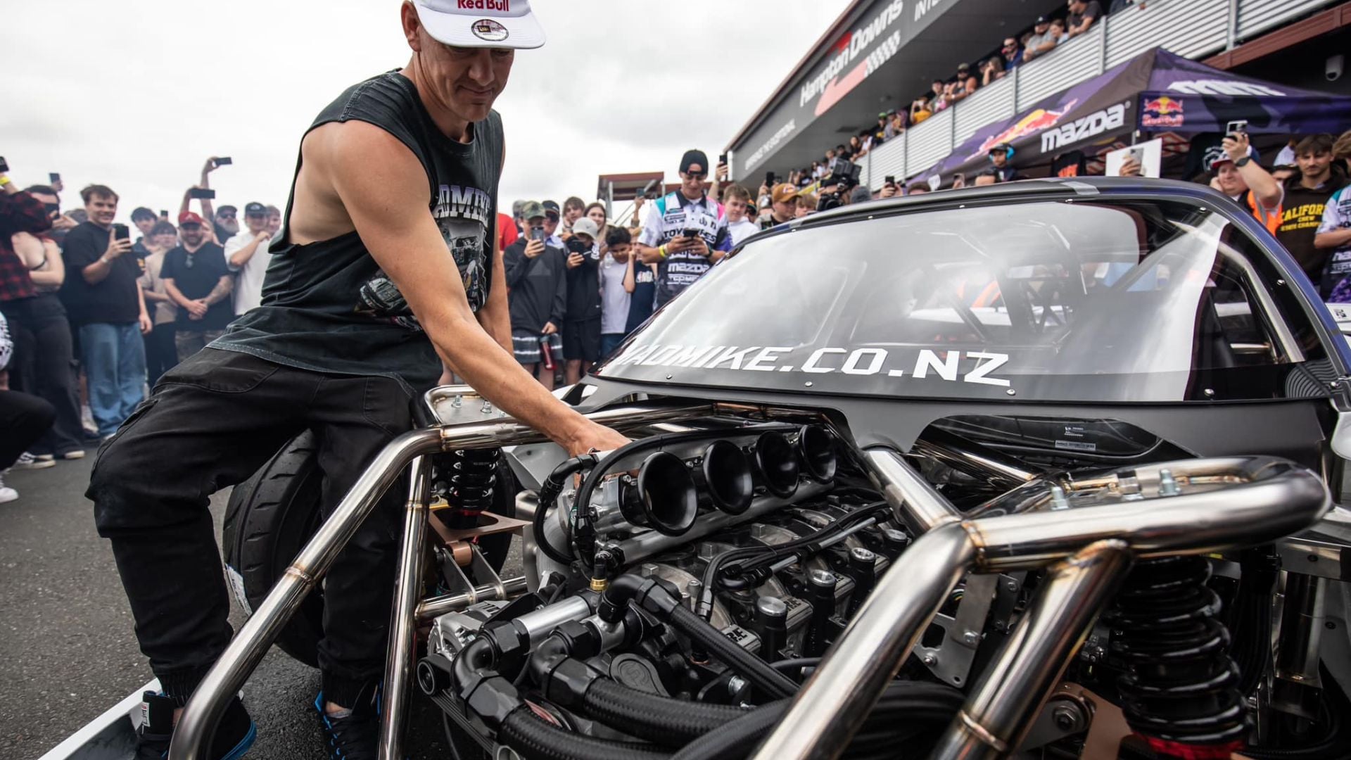 Mazda 787D: World's first car to have 5-rotor Wankel engine