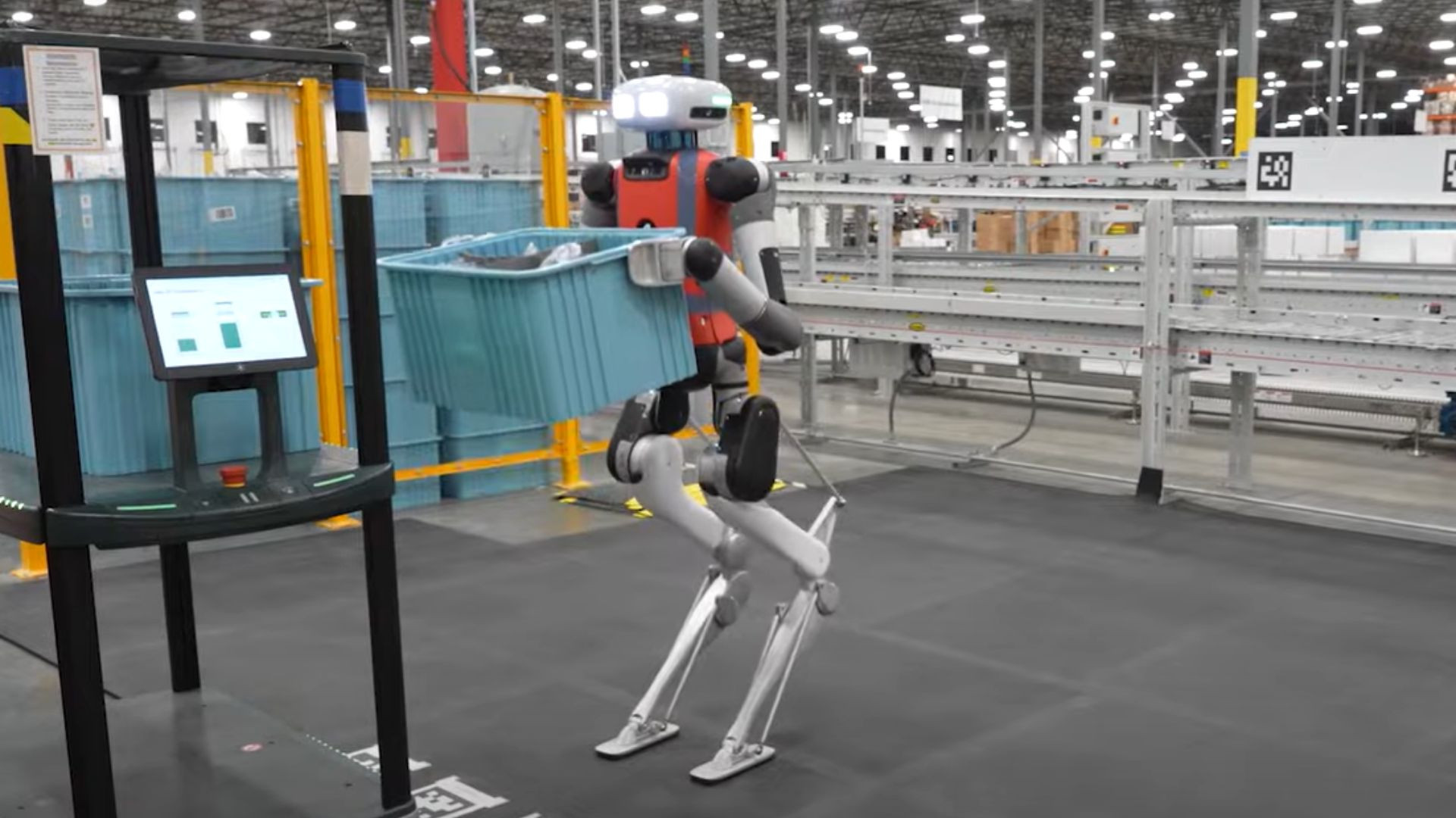 VIDEO: GXO test humanoid robot at SPANX warehouse