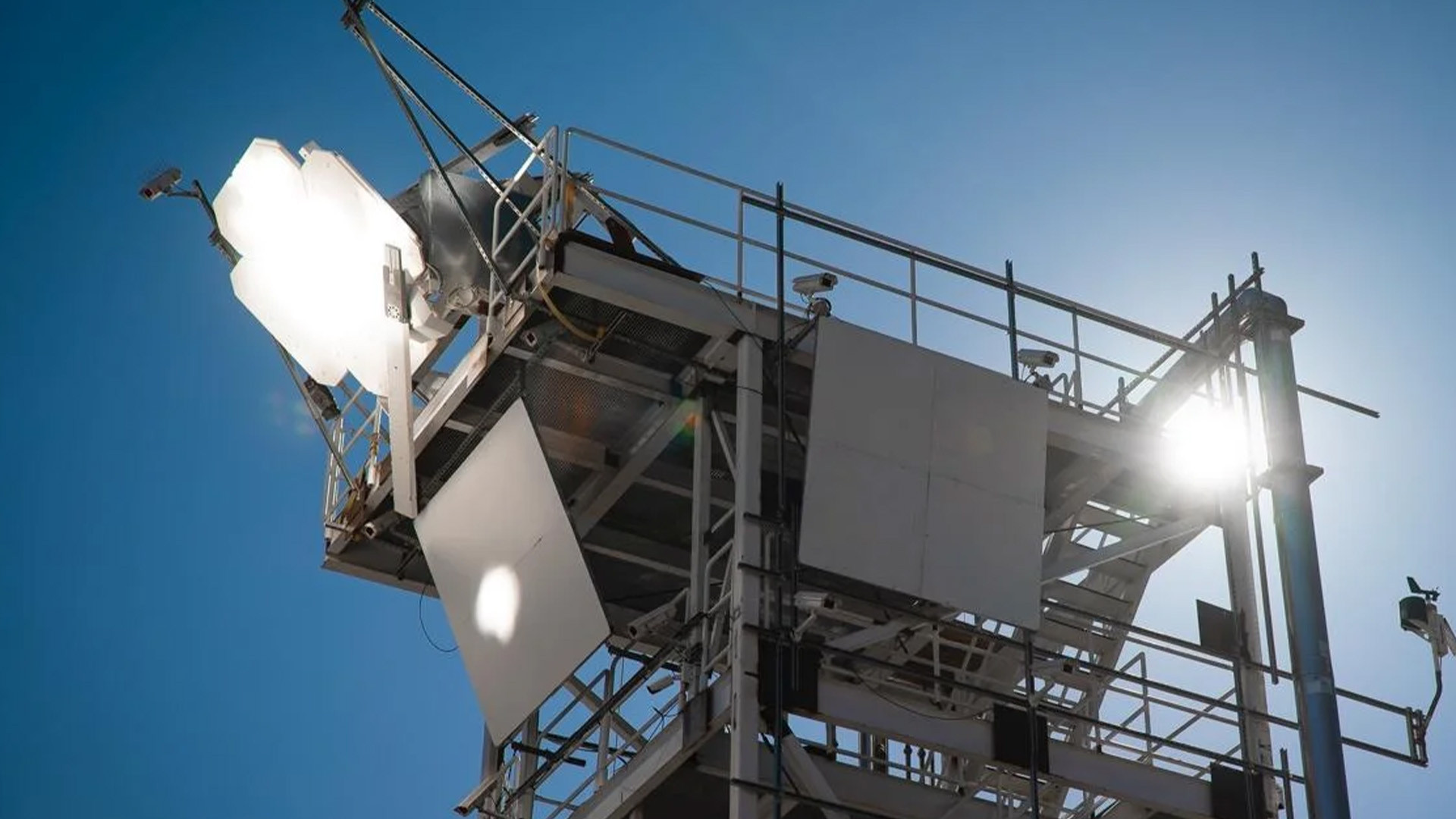 Solar Power Revolution: AI-Powered Clean Energy