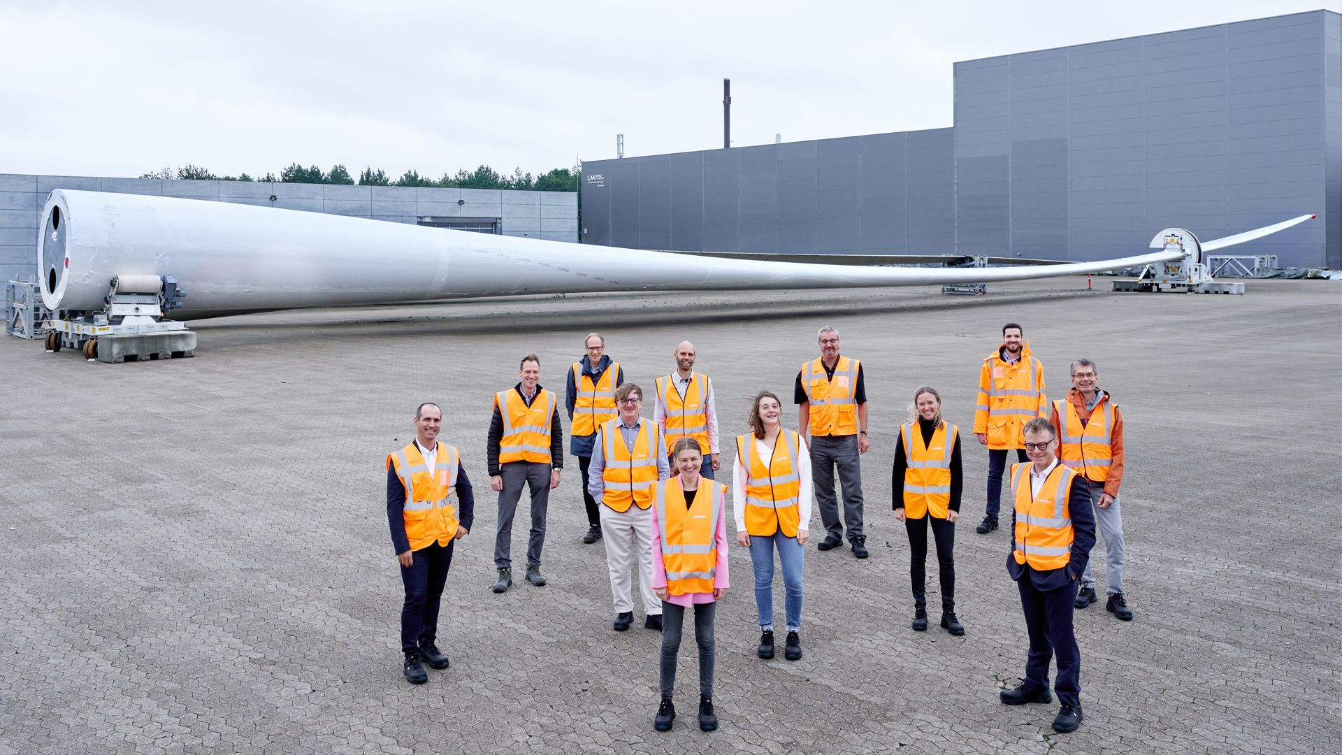 This new recyclable wind turbine blade has Elium resin in it
