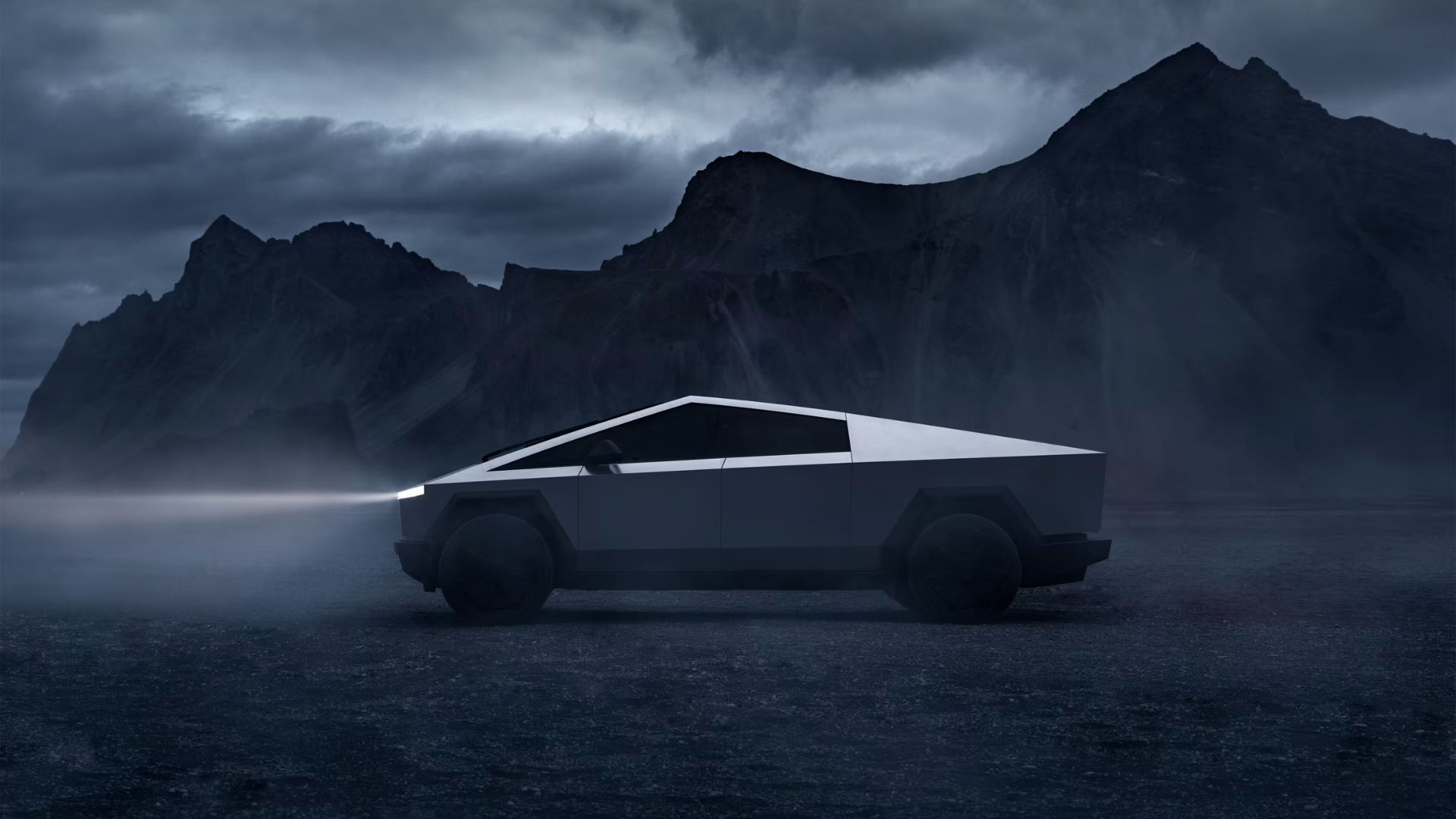 Cybertruck charging reveals high peak, but largely disappointing curve
