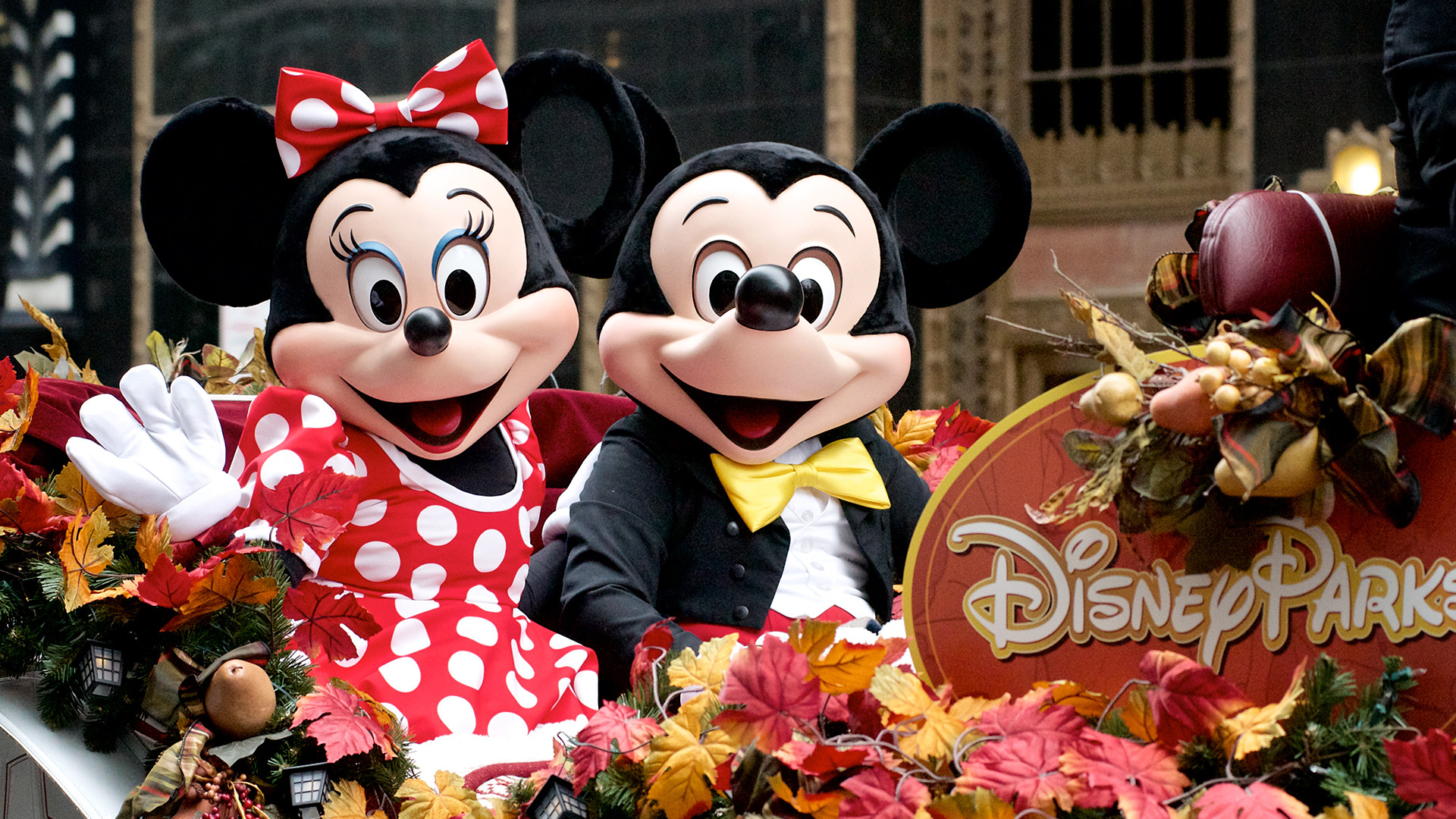 Copyright expires, Mickey and Minnie mouse belong to the masses now