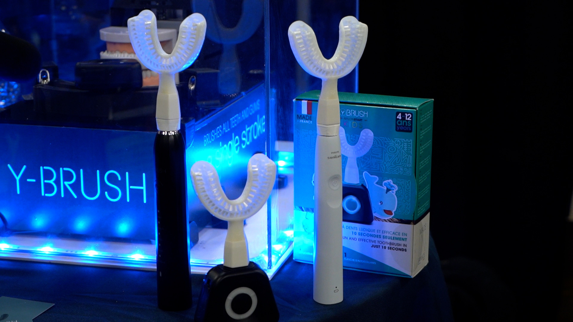 Y-Brush: 10-Second Teeth Cleaning Innovation