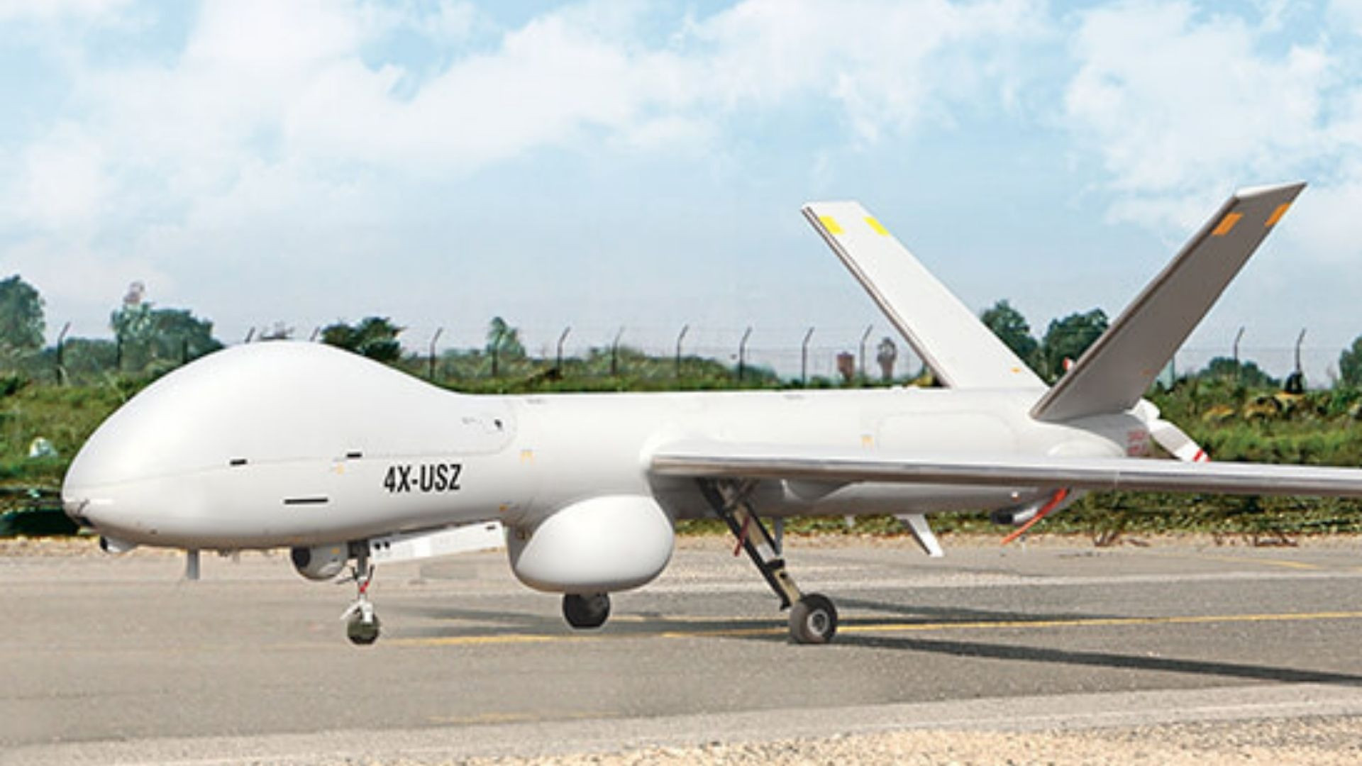 Adani unveils India’s first medium-altitude Drishti 10 Starliner spy drone Adani unveils India’s first medium-altitude Drishti 10 Starliner spy drone
