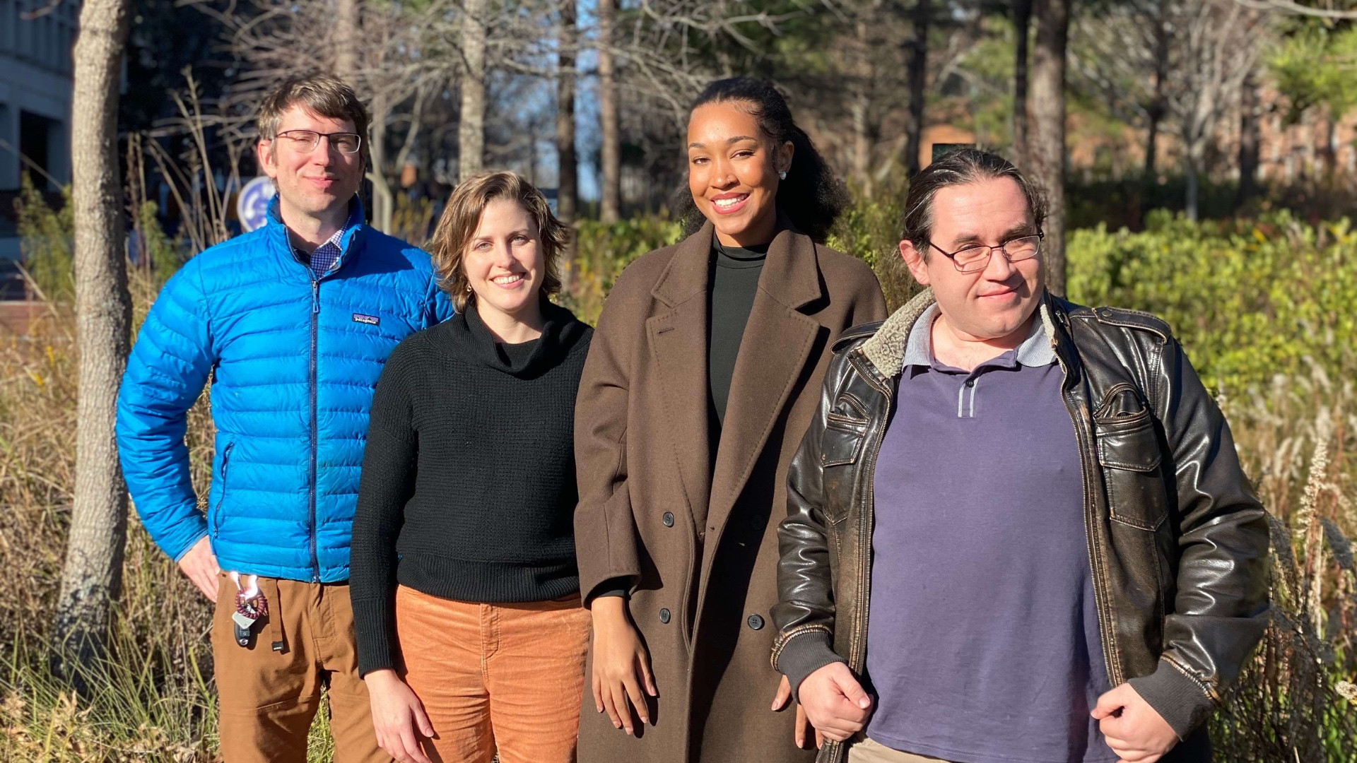 Researchers engineer world’s first yeast that harnesses energy from light