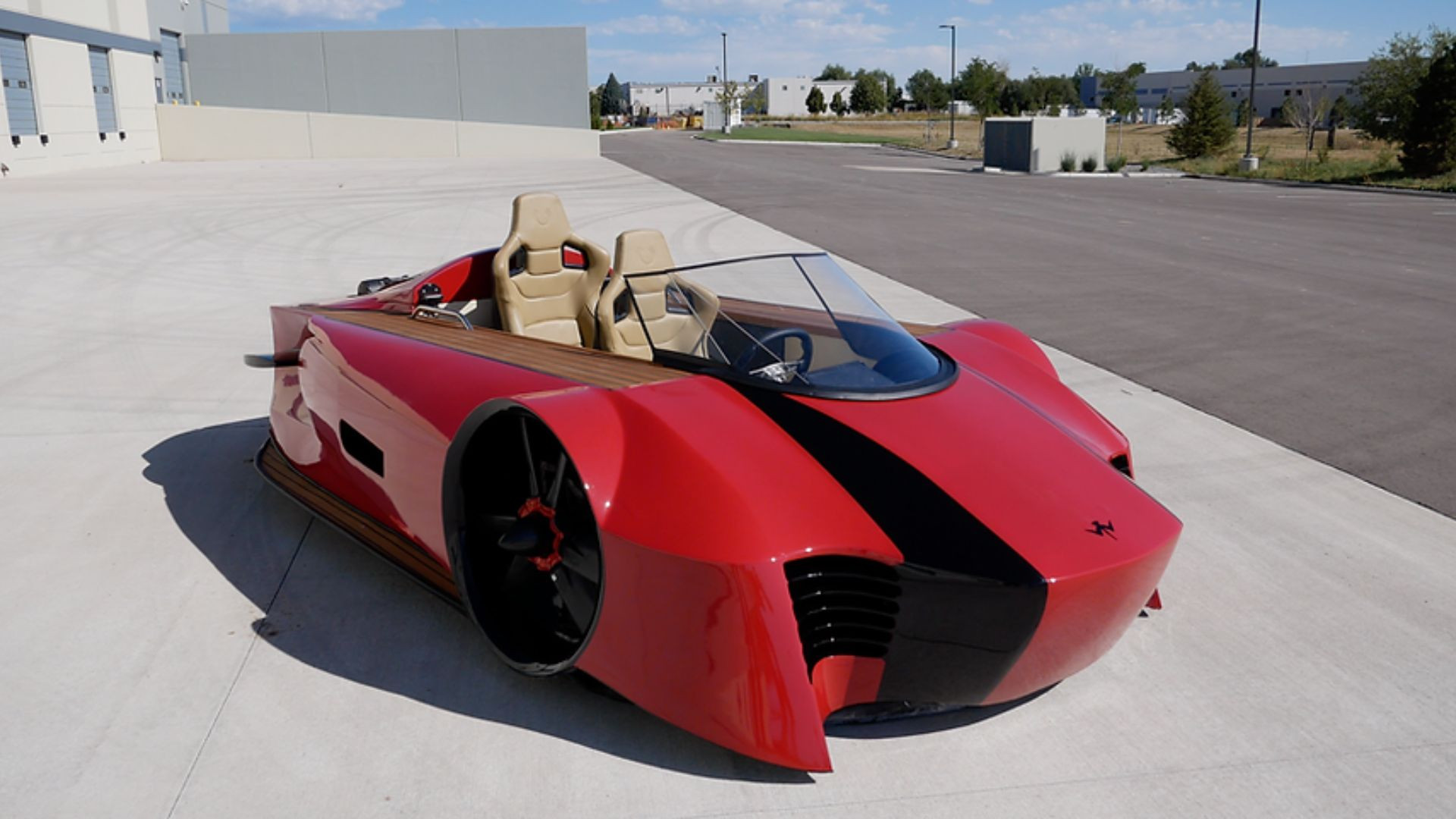 VonMercier showcases the James Bond of electric hovercrafts