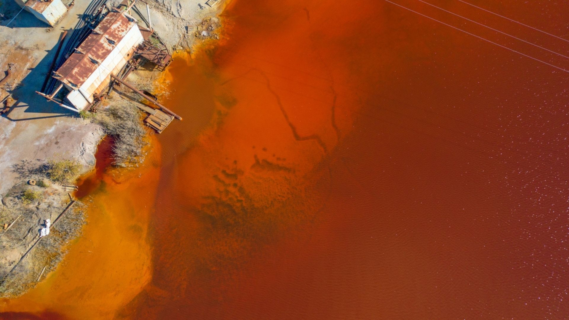 Scientists just turned toxic red mud into CO2-free iron