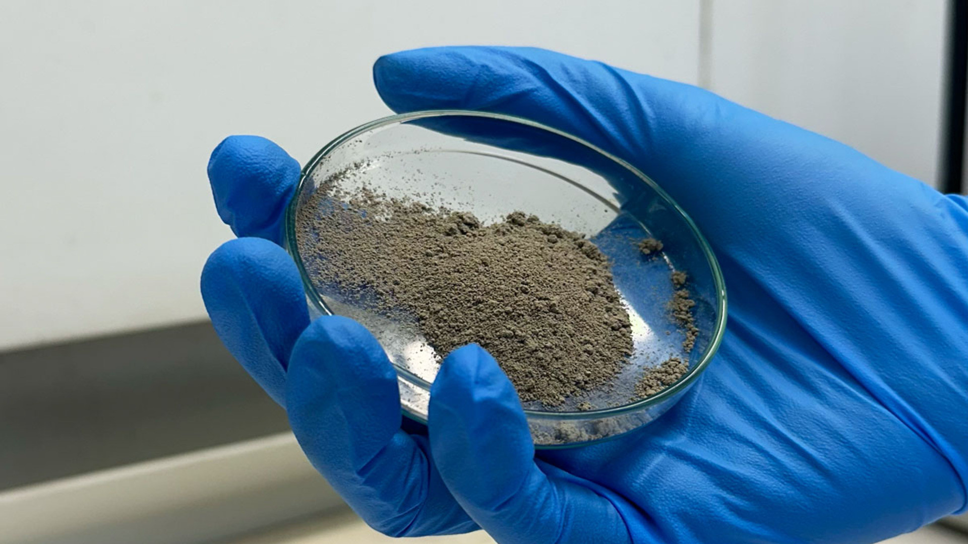 Nanodiamond is the new cool way to beat the heat in clothes