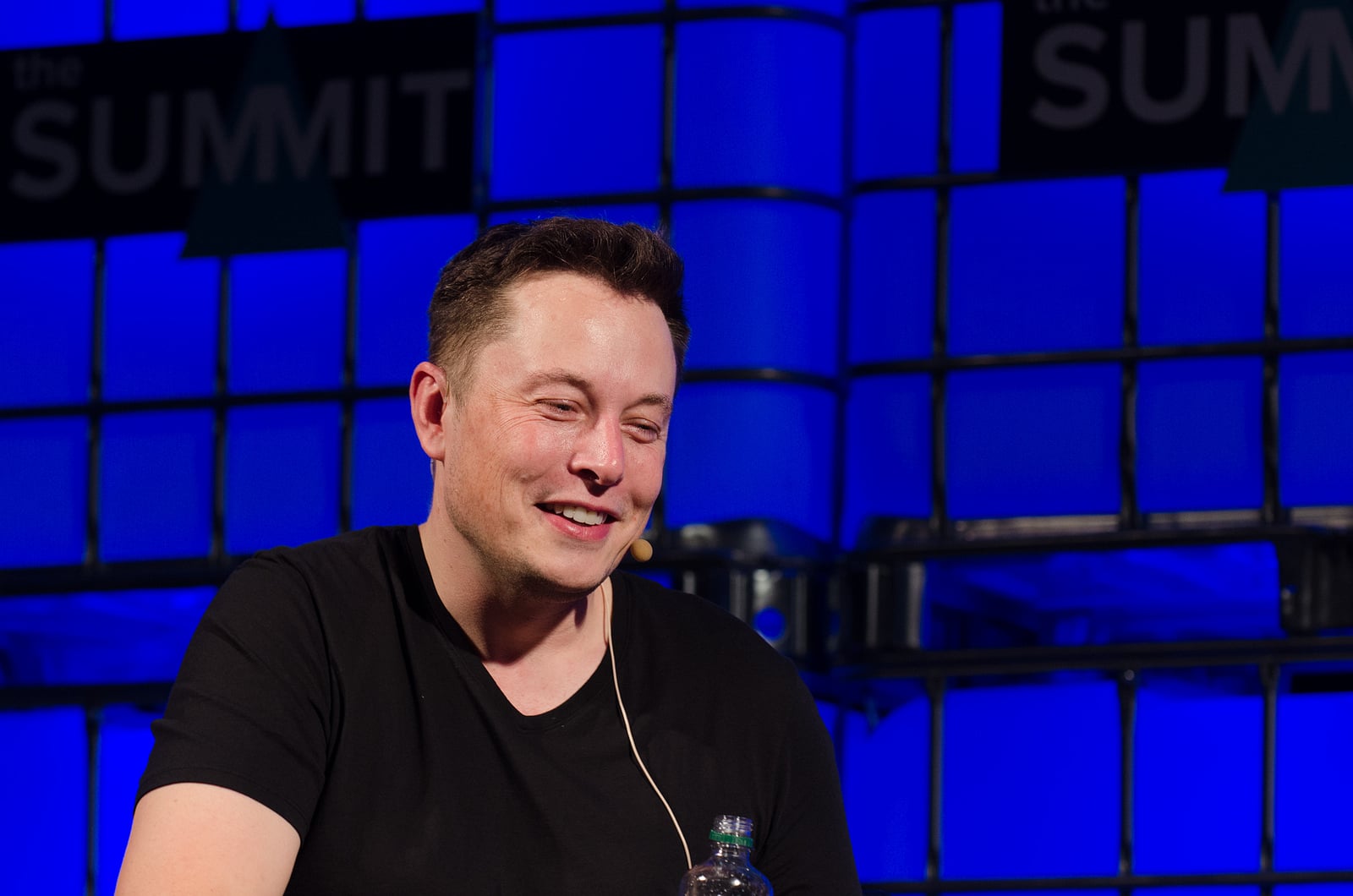 What Makes Elon Musk Stand Out? 15 Reasons Why the Serial Entrepreneur ...