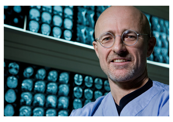 Controversial Neurosurgeon Claims to Have Performed World’s First Human ...
