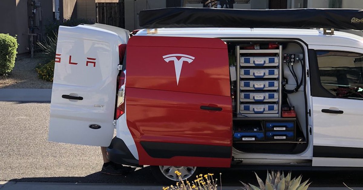 Musk Hints at All-Electric Van For Tesla