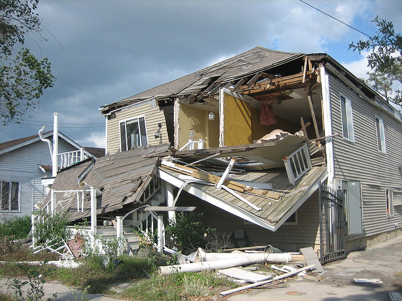 How to Prepare Your House and Life for Hurricane Season