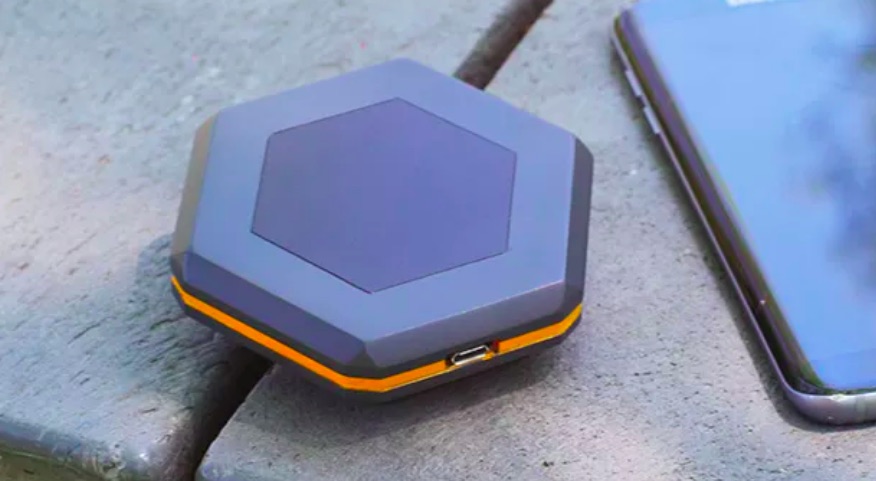 Never Get Disconnected Again with This Smart Device