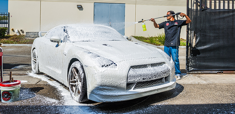 This Foam Cannon Will Give Your Car the Best Wash of Its Life
