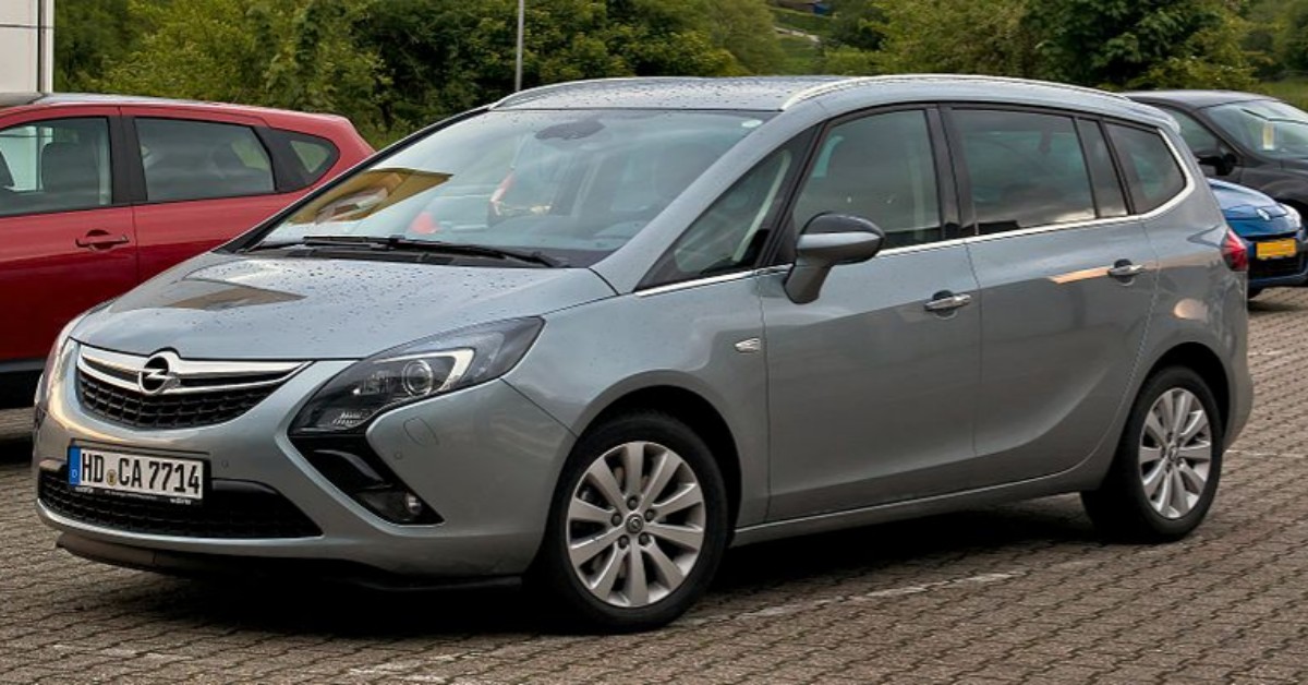 Over 100,000 Opel Vehicles Recalled in Diesel Probe Allegations