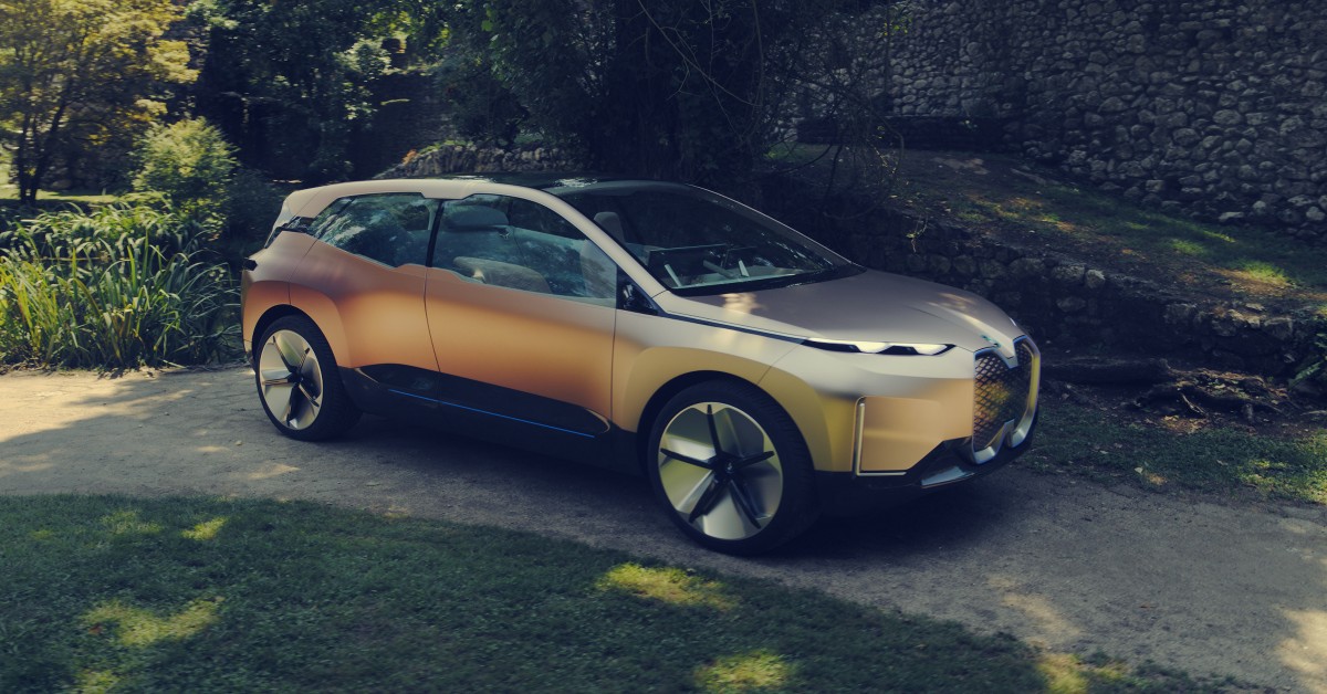 BMW Shows off Unique, Breakthrough Crossover Concept Car