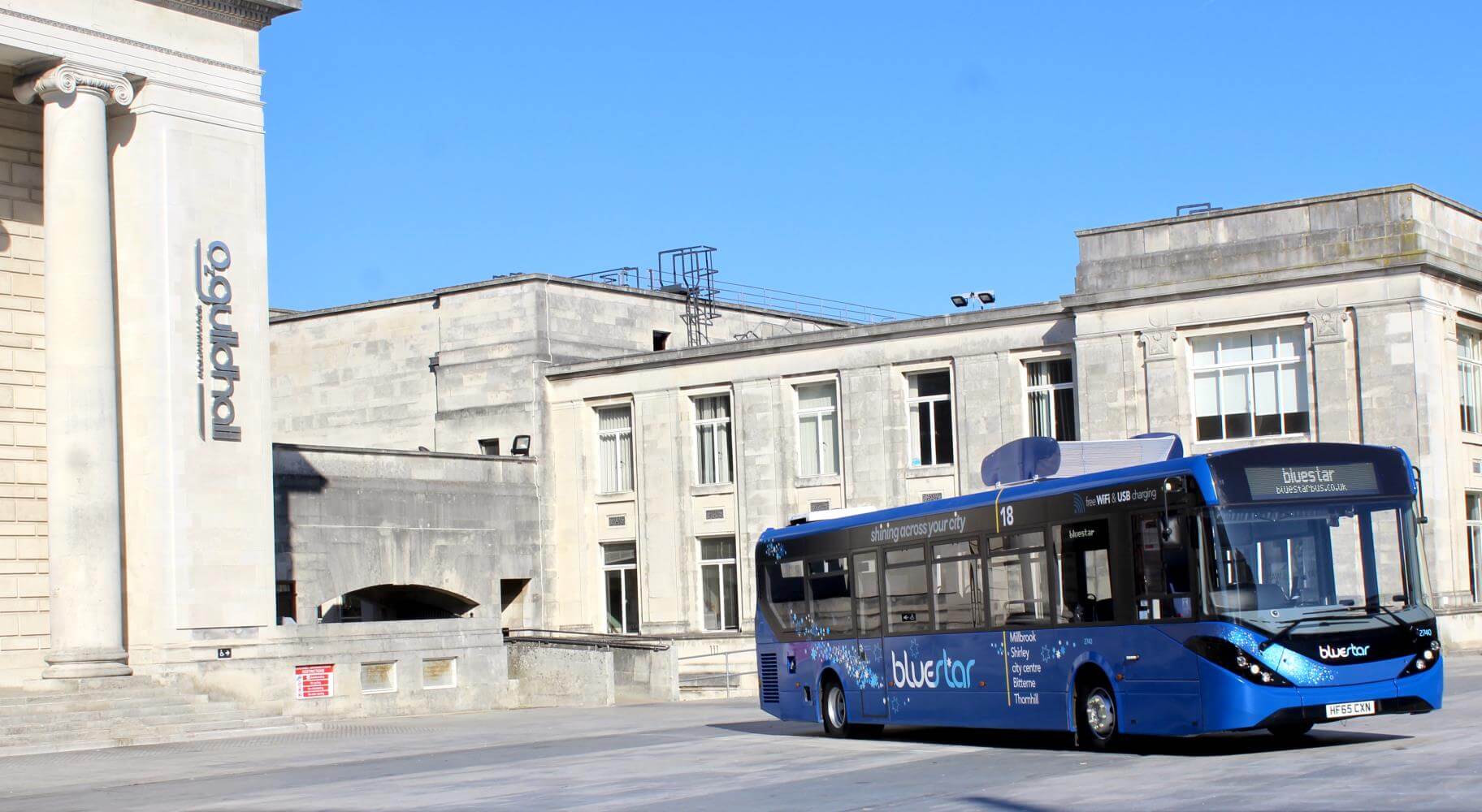 UK Unveils Its First Ever Air-Filtering Pollution-Busting Bus