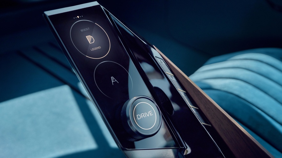 Peugeot's e-Legend is an Autonomous Electric Modern Version of The 504 ...