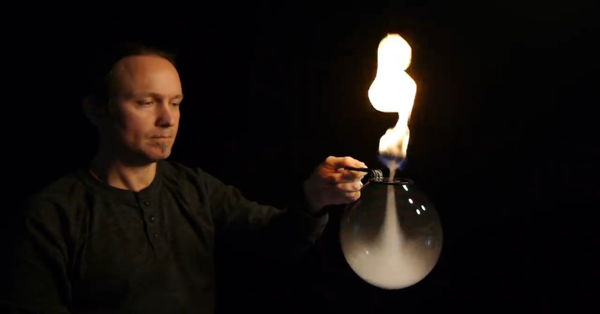 Artist Sets Fire to a Soap Bubble and It's Mesmerizing