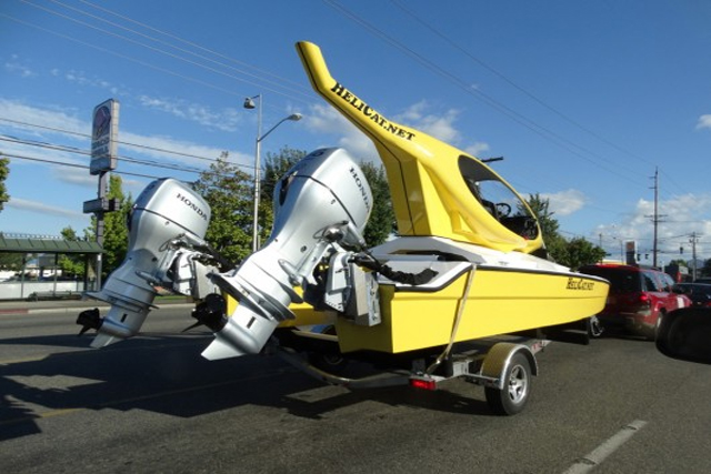 Helicat: Fast and fun rough water tackling catamaran